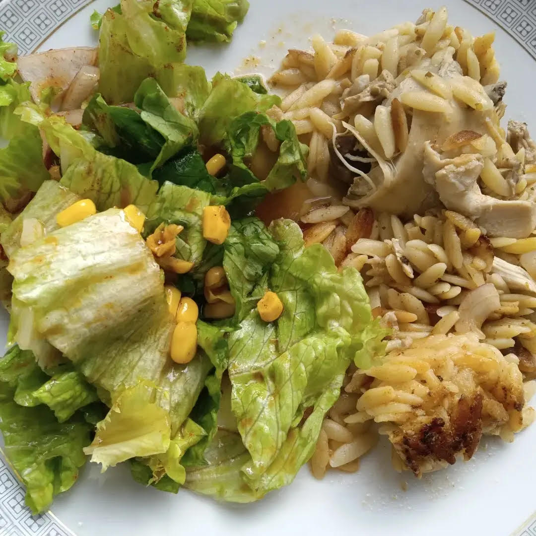 Orzo cu pui în sos de muștar și miere – Gătind la Instant Pot