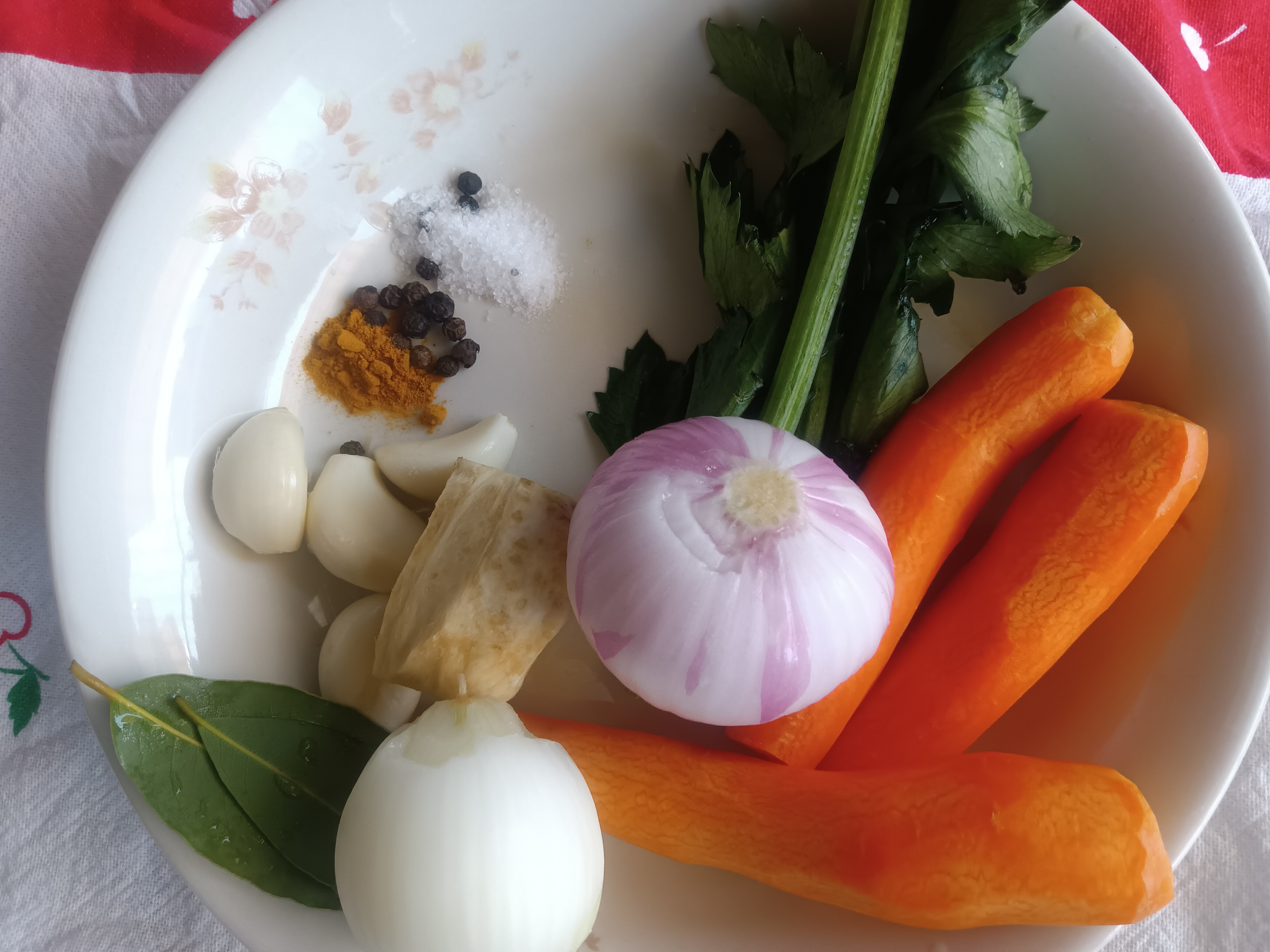 Supă cremoasă de pui dreasă cu ou și lămâie/Afgolemono Soupa – Gătind ...